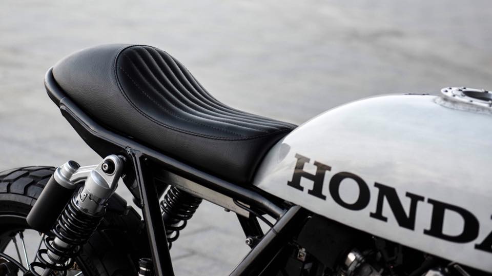 Honda CB400 SF Street tracker by Mandrill garage - RocketGarage - Cafe ...