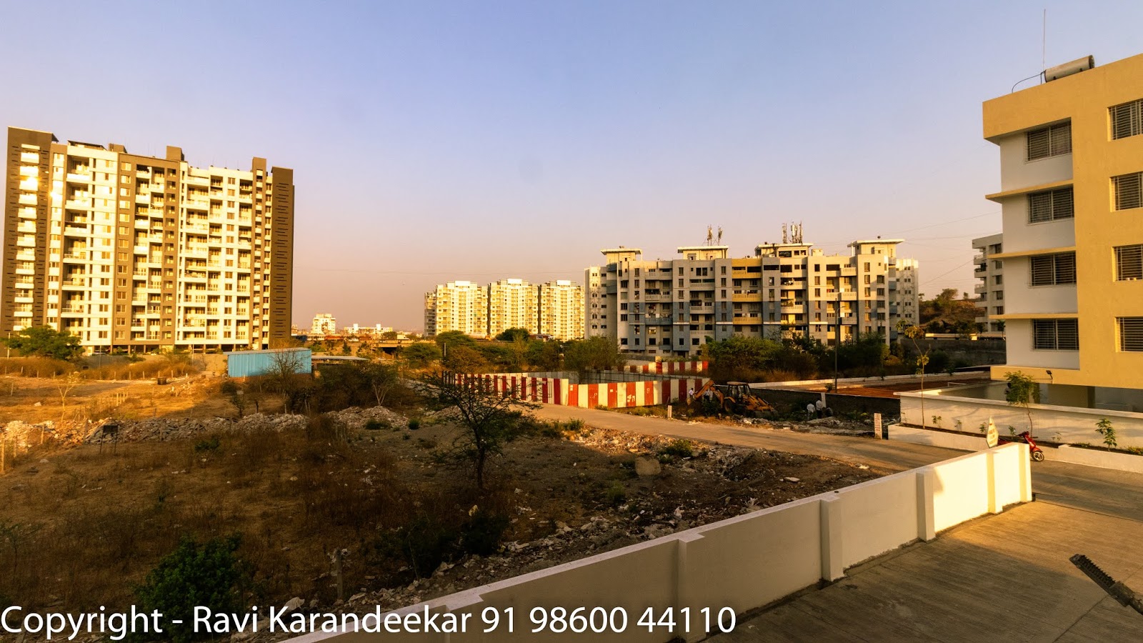 Ravi Karandeekar's Pune Real Estate Market News Blog: Ready possession 1 and 2 BHK Flats in Kothrud