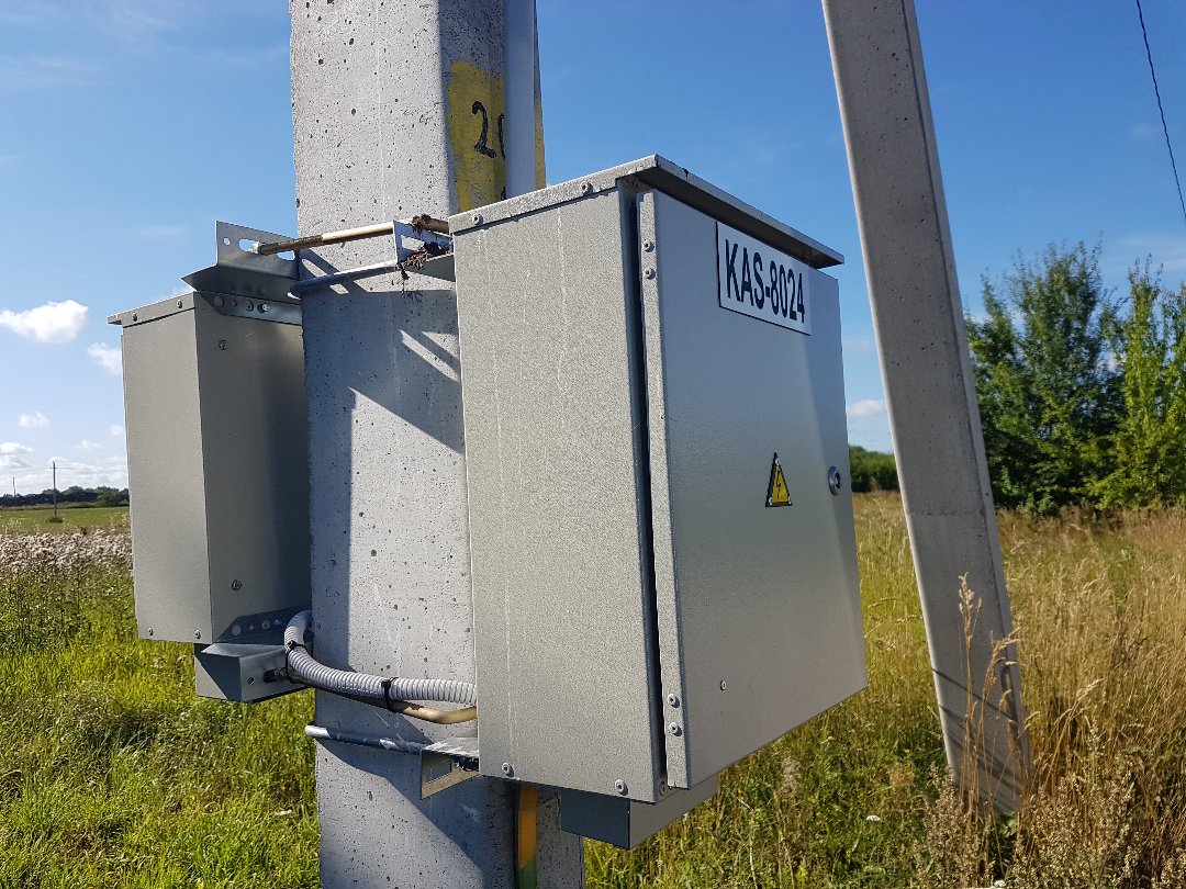 Elektros įvadas ir laikina elektros dėžutė