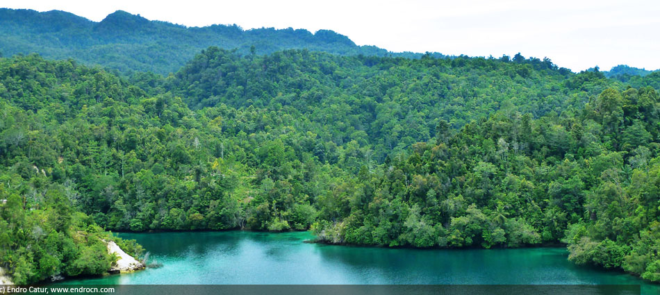 hendrikpapua: DANAU -DANAU,DAN TEMPAT WISATA DI SERUI PAPUA