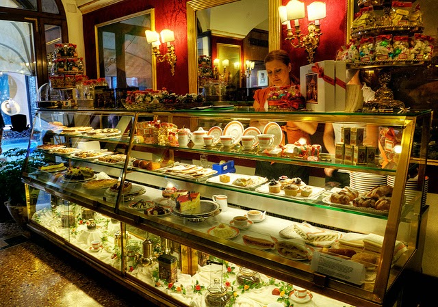 Top 5 Most Beautiful Cafés in the World | Axel Bachmeier