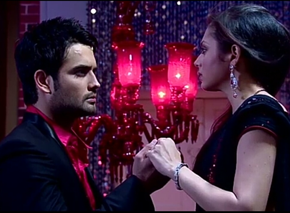 Rk And Madhubala Love Scenes After Marriage