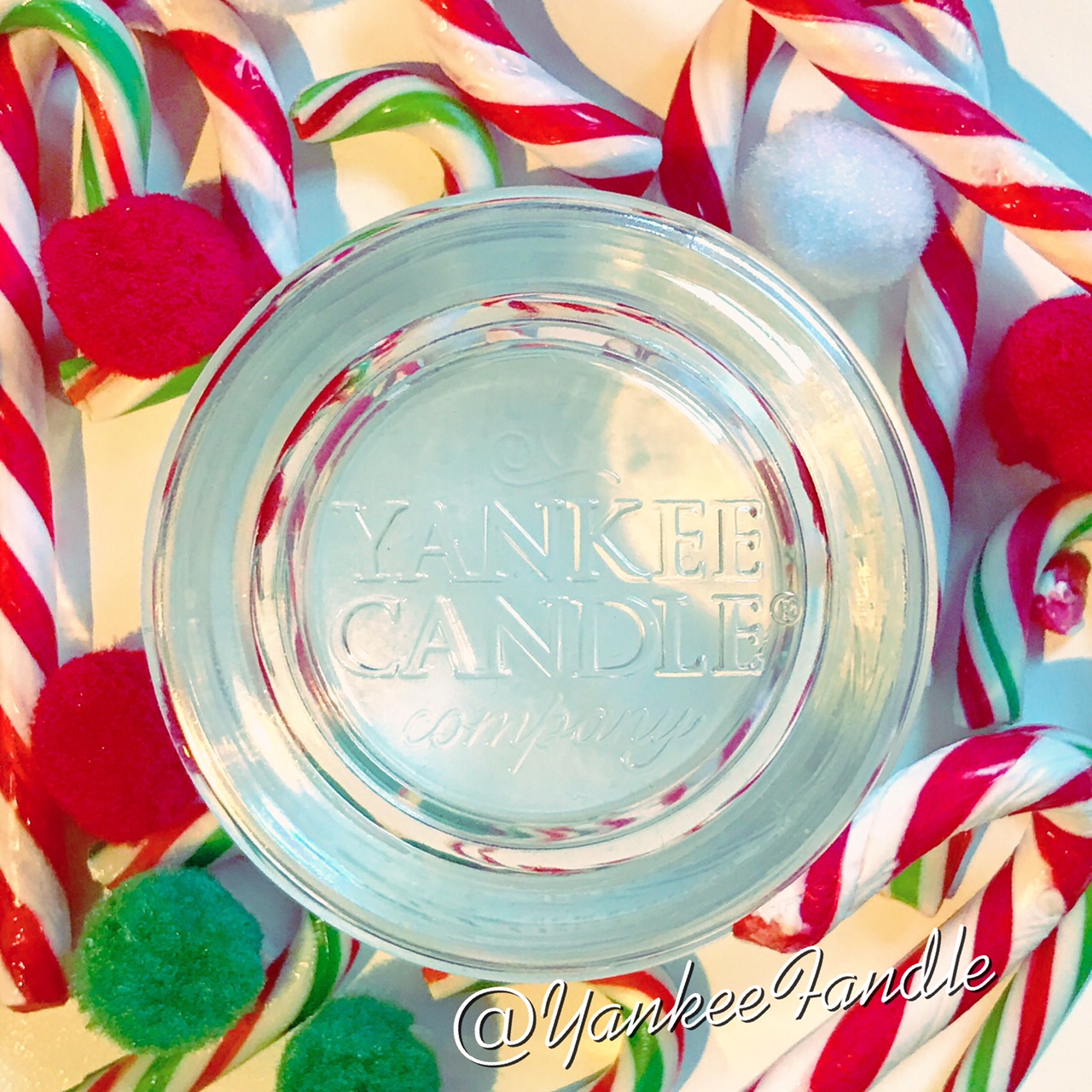 Yankee Fandle: #ScentSunday - Peppermint Martini