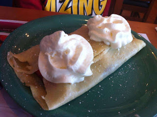 Adorable Fluff: Cora's. Waffle & Crepe Review.