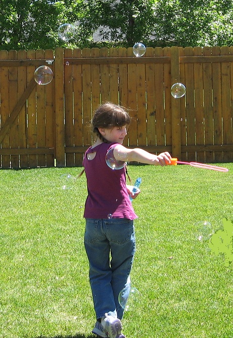 Almost Unschoolers: Summer Fun Day 12 - Bubble Stations