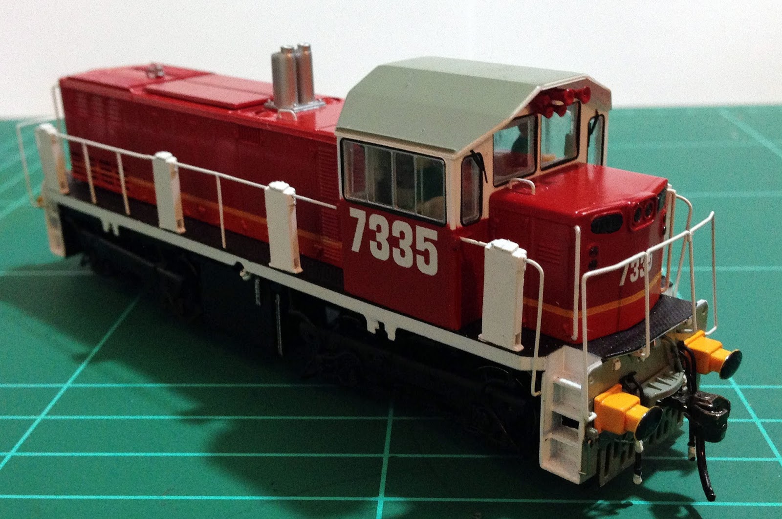 Coopers Ridge: Auscision 73 Class: DCC modification with sound