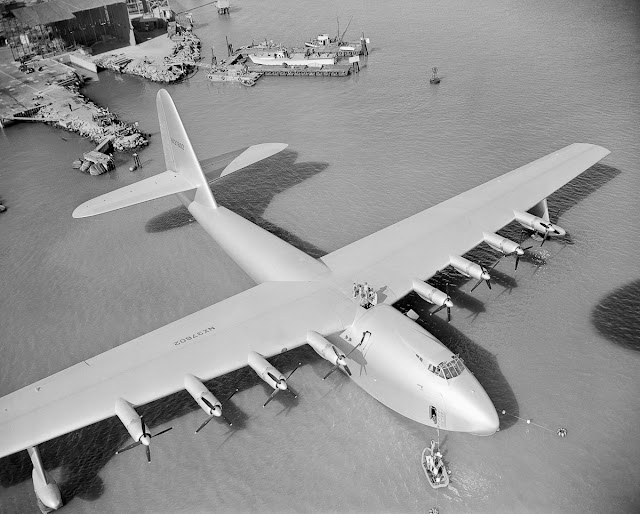 Ξωτικό: The Spruce Goose: Το μεγαλύτερο -ξύλινο- αεροπλάνο στην Ιστορία