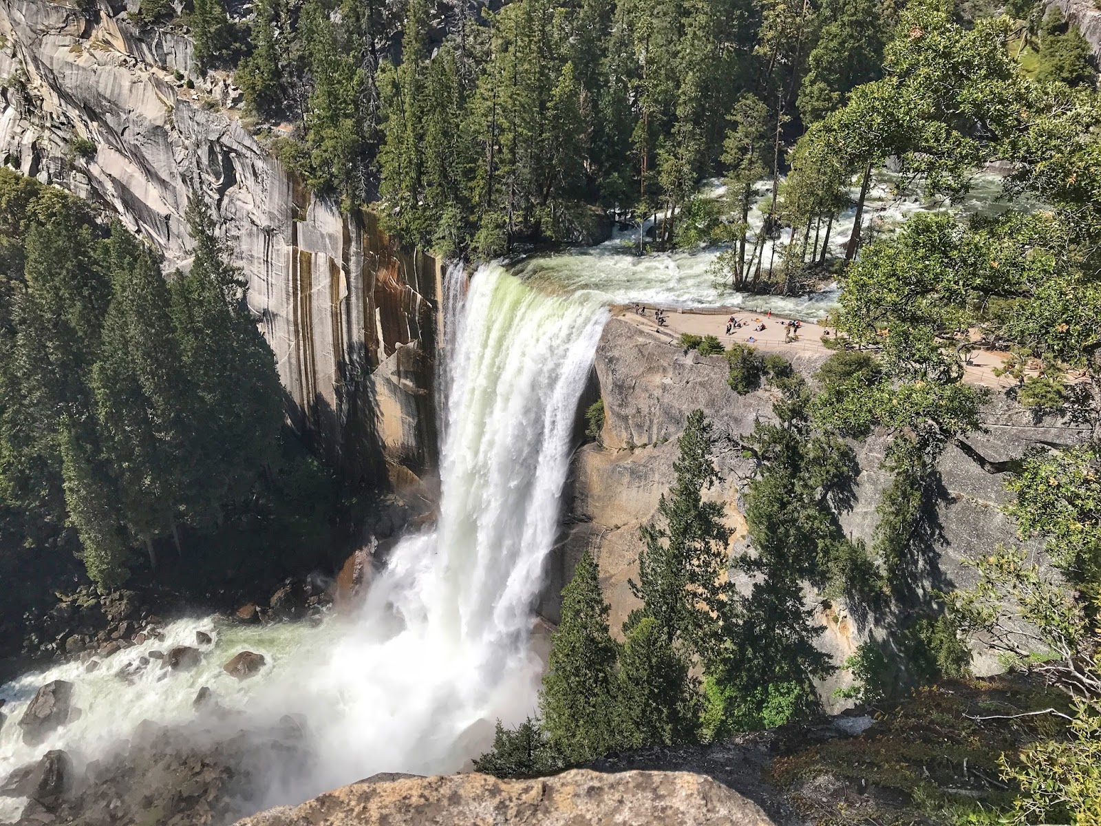 Run-Hike-Play: Awesome Waterfalls to Visit at Yosemite National Park