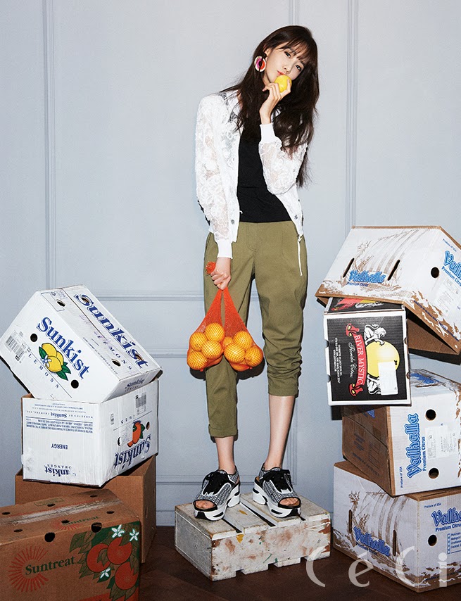 SNSD's charming YoonA for 'CeCi' magazine's April issue - Wonderful ...