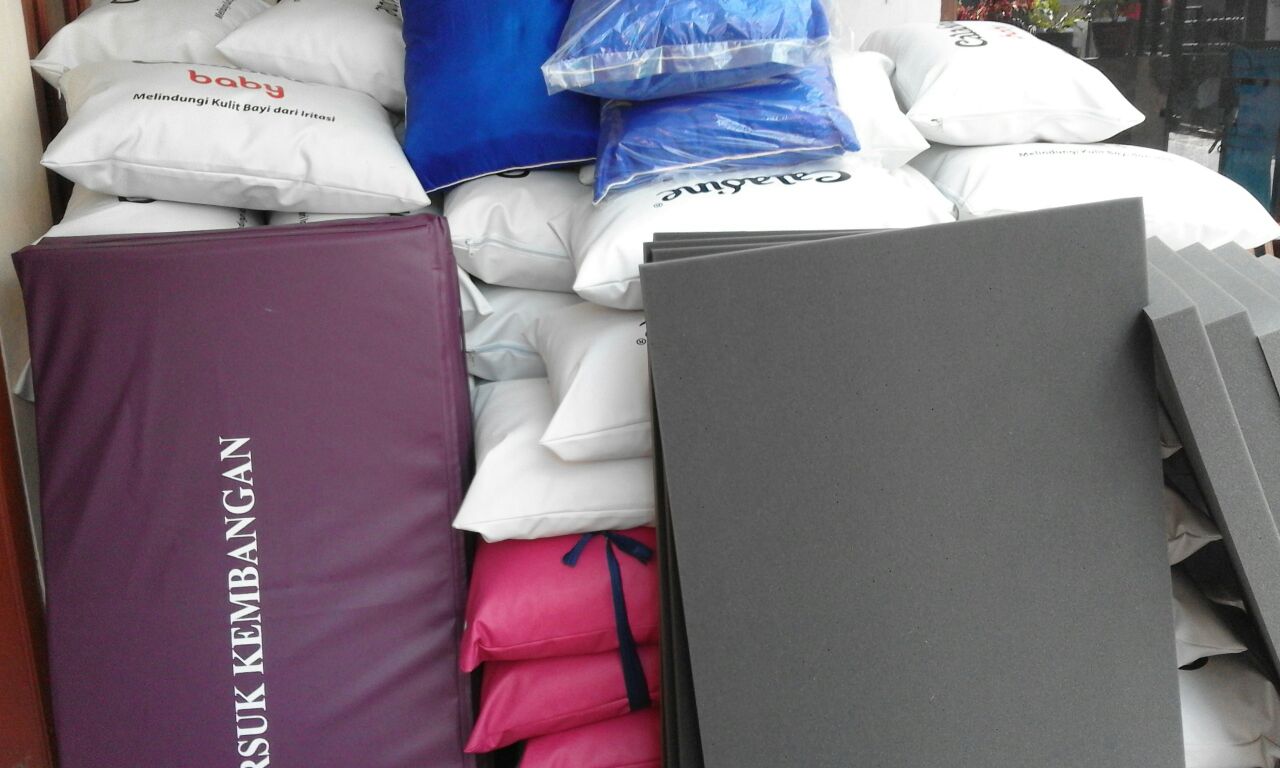 MATRAS OLAHRAGA: MATRAS OLAHRAGA : UNTUK YOGA, MATRAS GYMNASTIC, KARATE ...