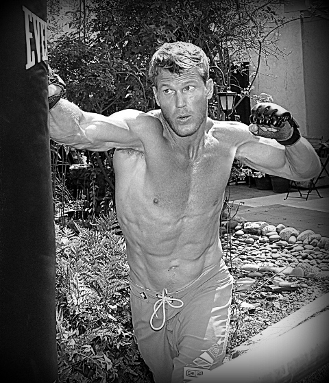 Max Wettstein Fitness Blog!: Heavy Bag Workout with Max Wettstein - NEW ...
