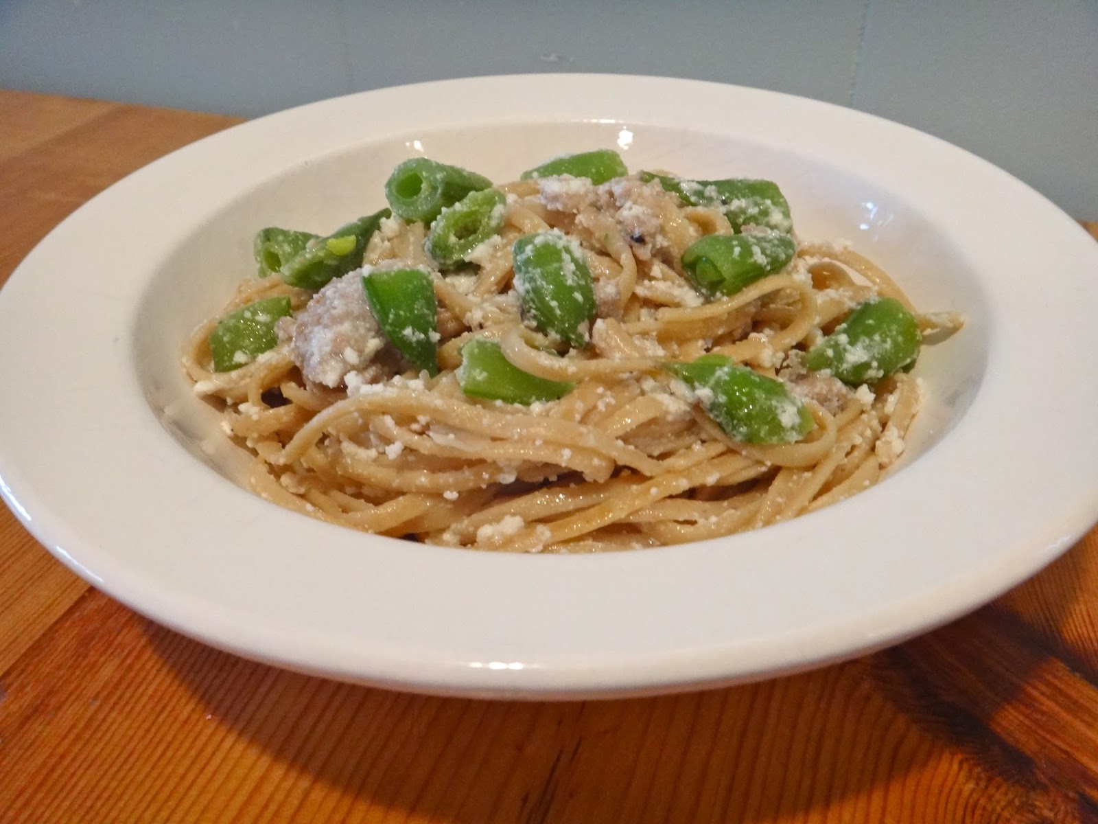 Spaghetti with Snap Peas, Turkey Sausage and Ricotta