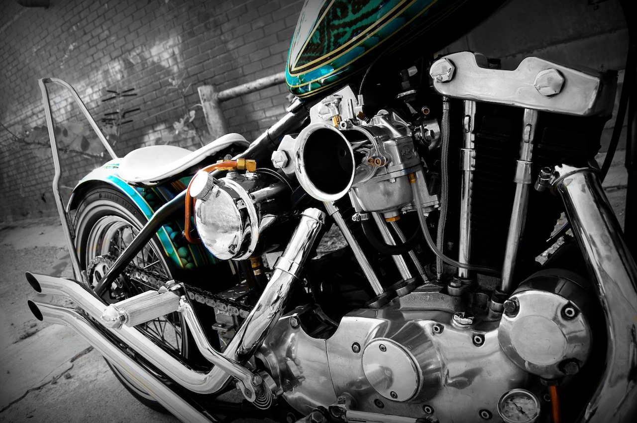 Chemical Candy Customs: Fresh Paint/Fresh Build...Chris's 74 Ironhead