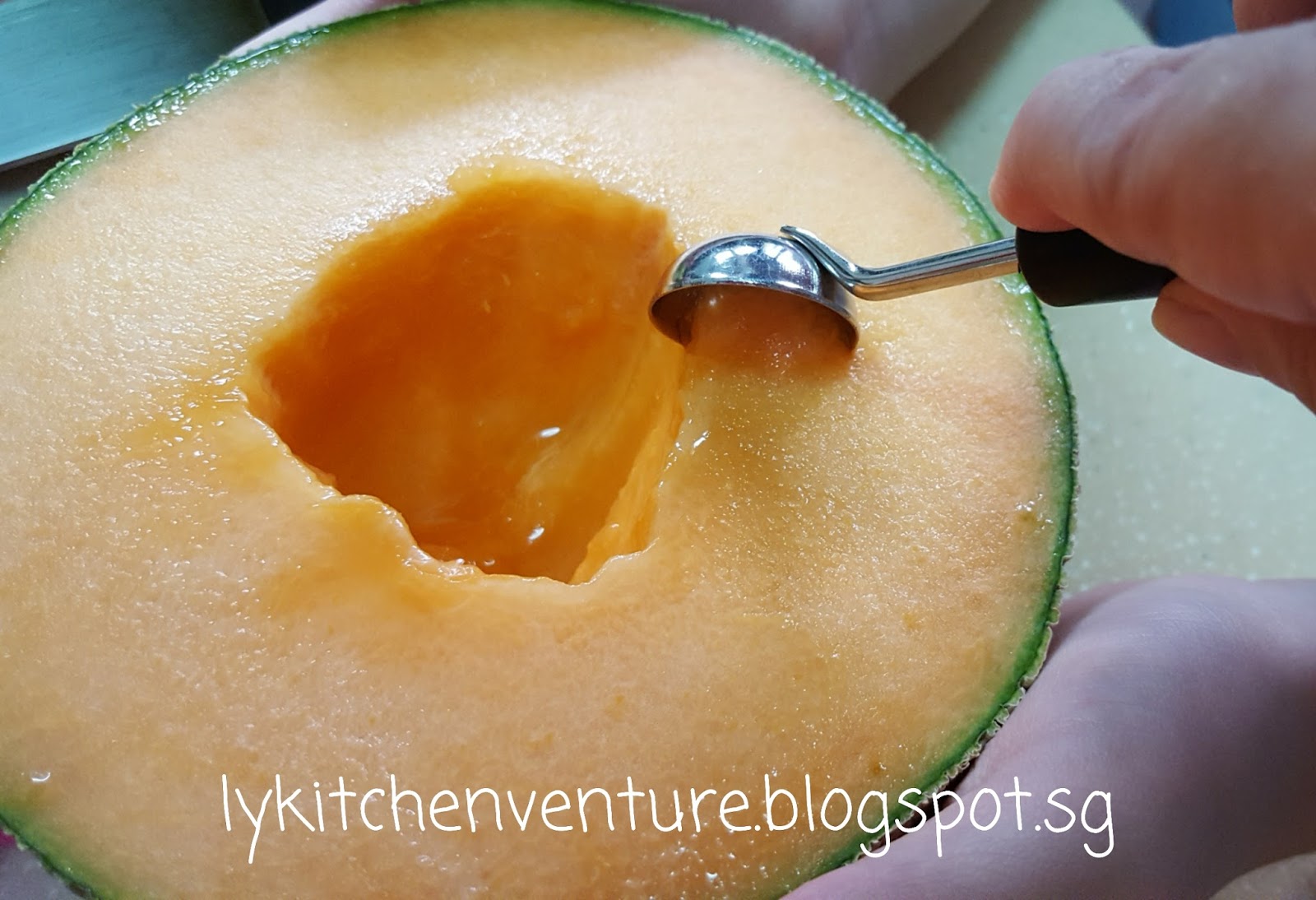 LY's Kitchen Ventures: Rockmelon Sago