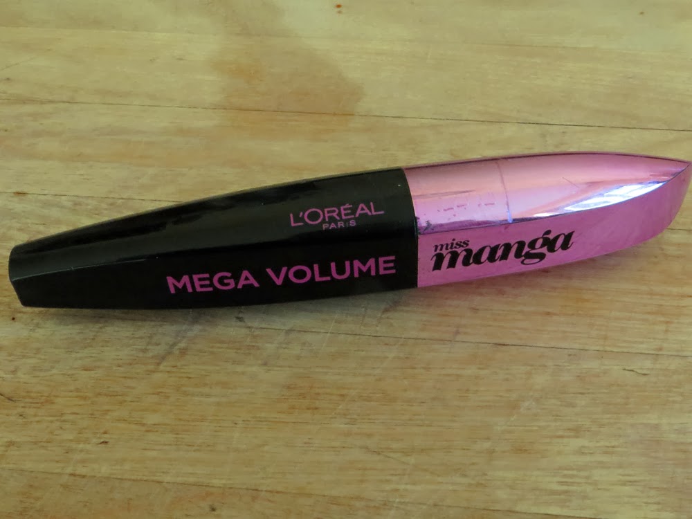 GemSeren UK Beauty Blog: Review and Demo Pics: L'Oreal Miss Manga Mascara