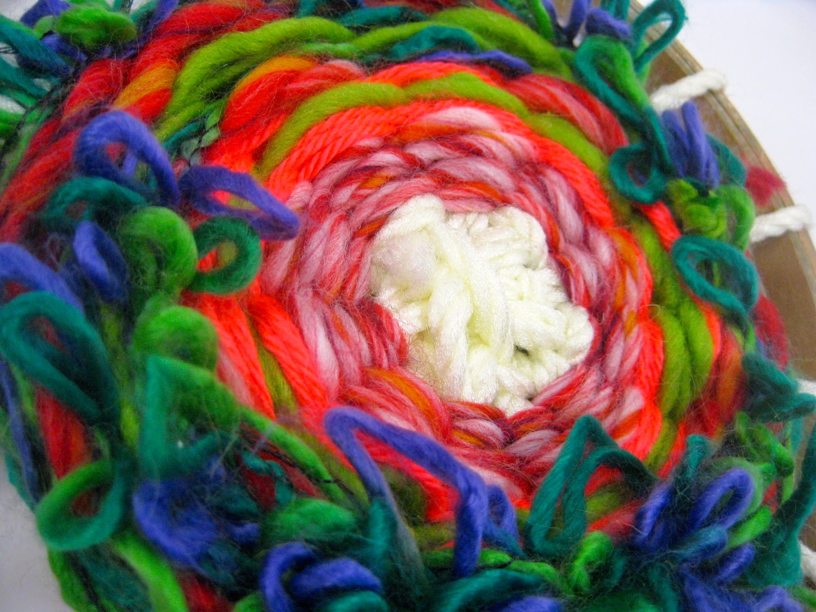 Cassie Stephens: DIY: That 70's Craft