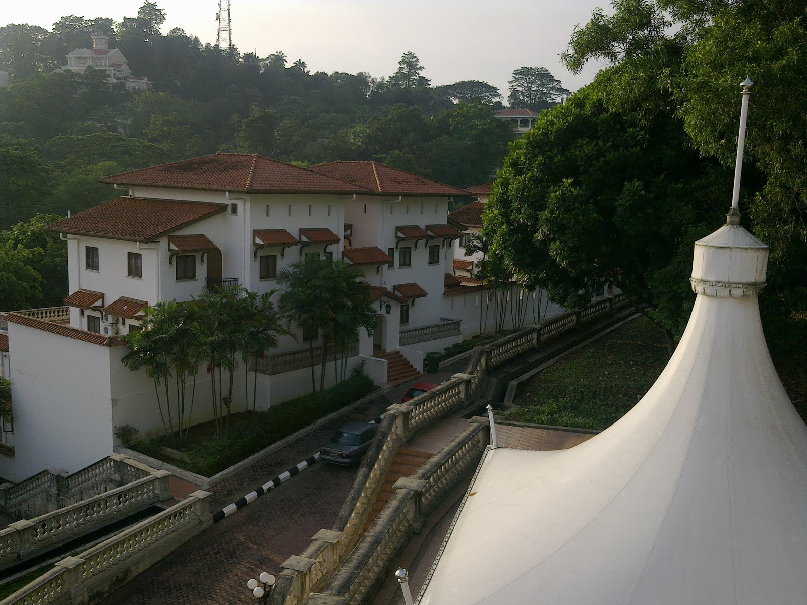 Sri Mersing's little steps and giant leaps on the web: ISTAC - Kuala ...