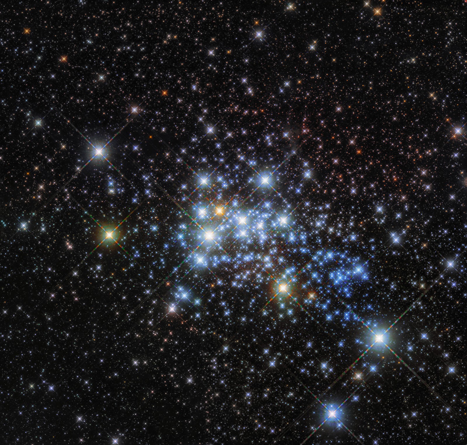 Star Cluster Westerlund 1 | Earth Blog