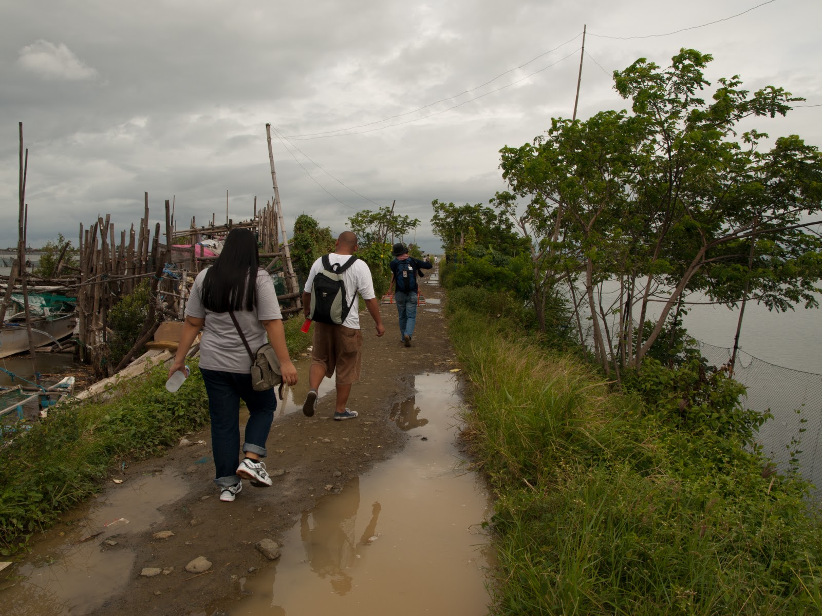 Pangkat Aklat: Flickristasindios reaches out to Isla Pulo ~ INKBLOTS ...