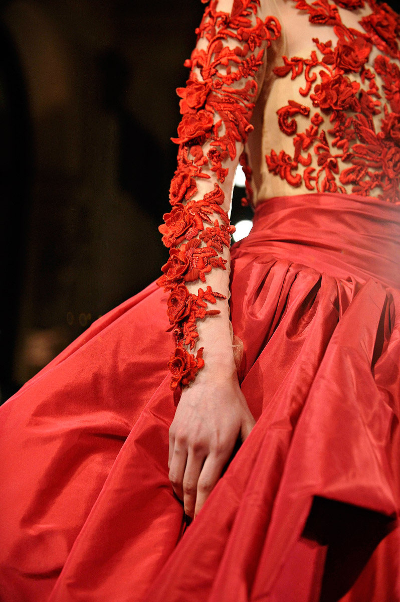 Fashion Show: Платье дня: из коллекции Marchesa Fall 2012