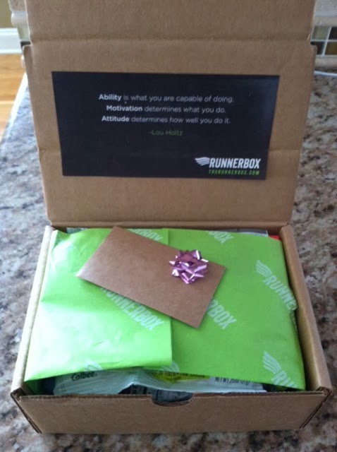 Pamommy Loves to Run: RunnerBox Giftbox review and Giveaway!!!