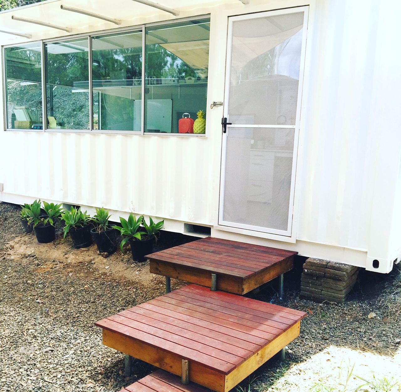 Mum and Me Handmade Designs: OUR NEW HOME STUDIO