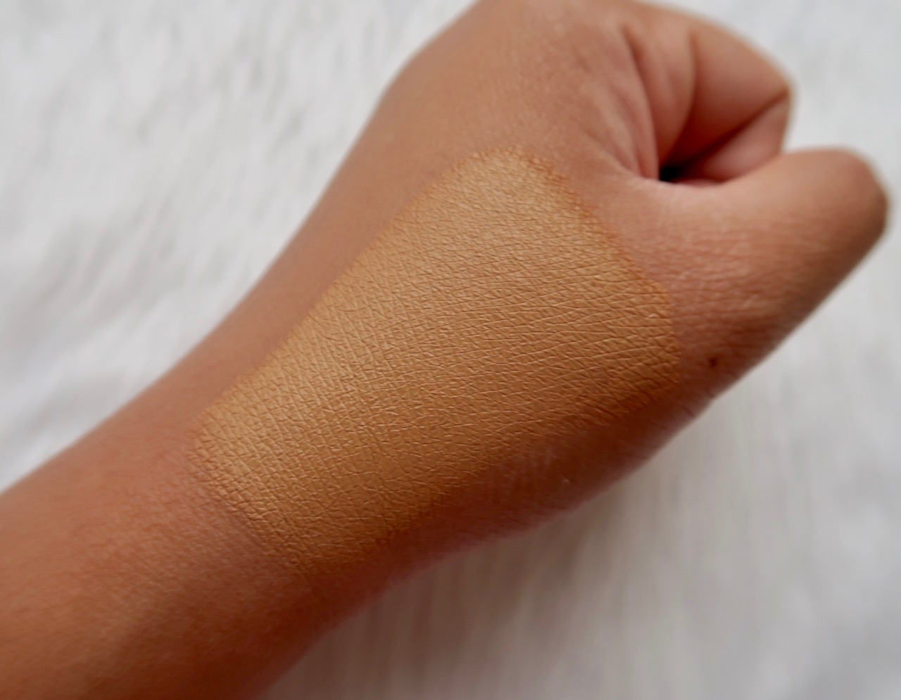 Innisfree My Foundation 1.5 in Chestnut: a Korean foundation morenas ...