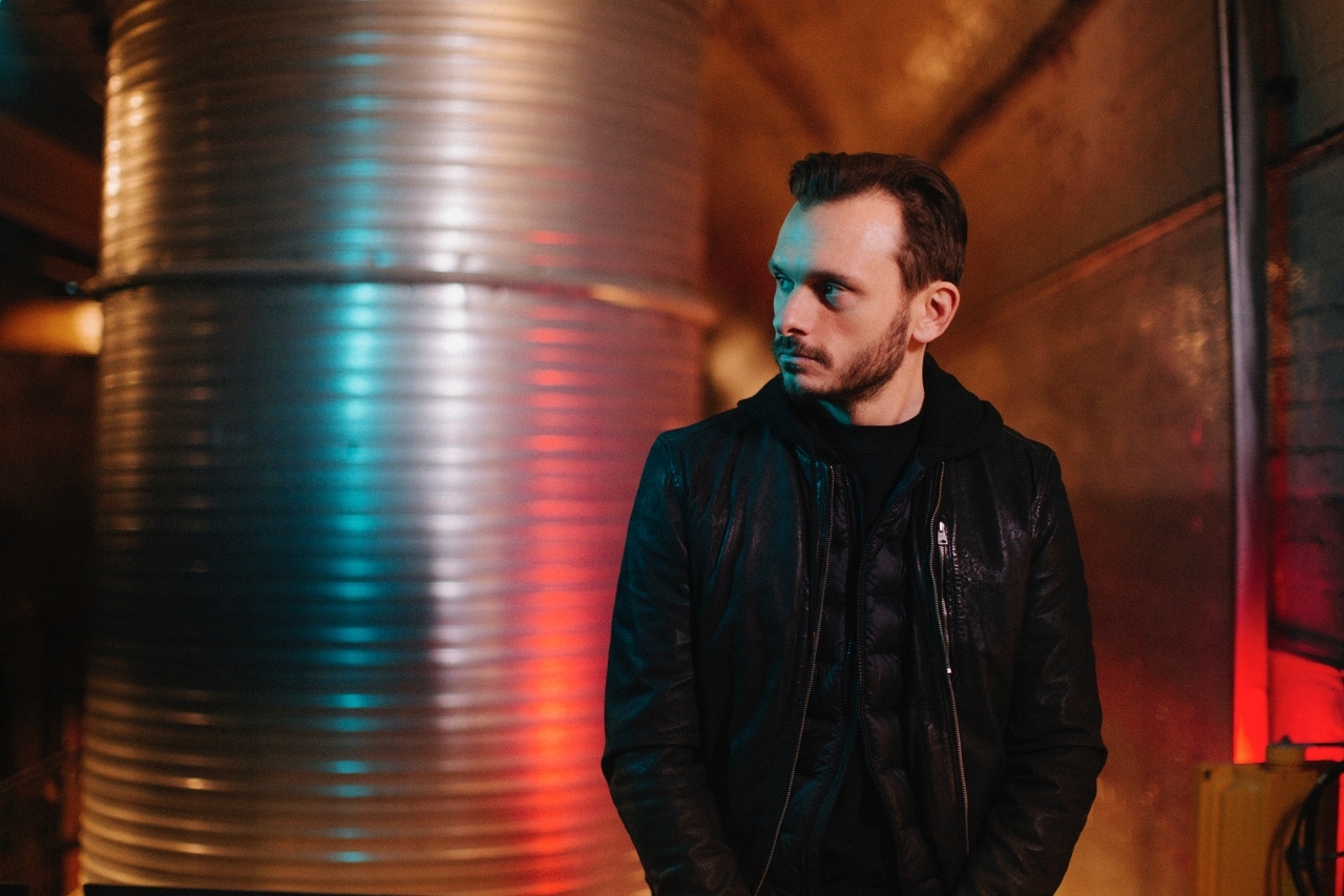 Andy Cが'Nightlife 7'のリリースに際して新人プロデューサーへデモの提出を促す | DNB Times