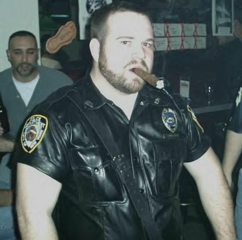 SmokingHOT Guys: SmokingHOT Cops