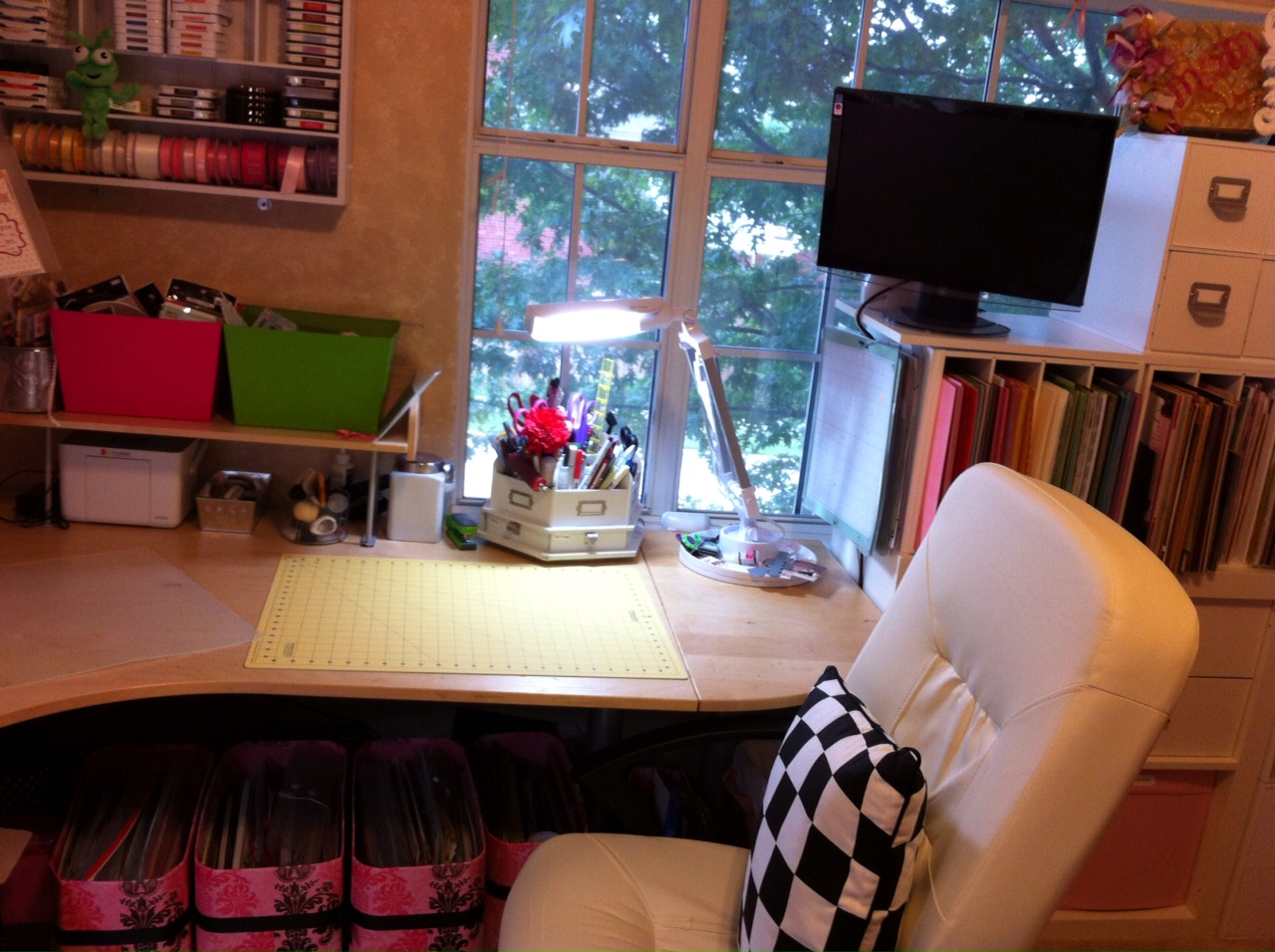 Obsessed with Scrapbooking: Check out my Craft/Scrapbook Studio!