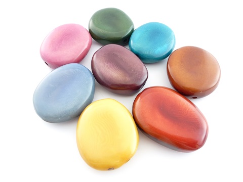 Winner of Ecudorian Hands' $40 Tagua Beads Giveaway / The Beading Gem