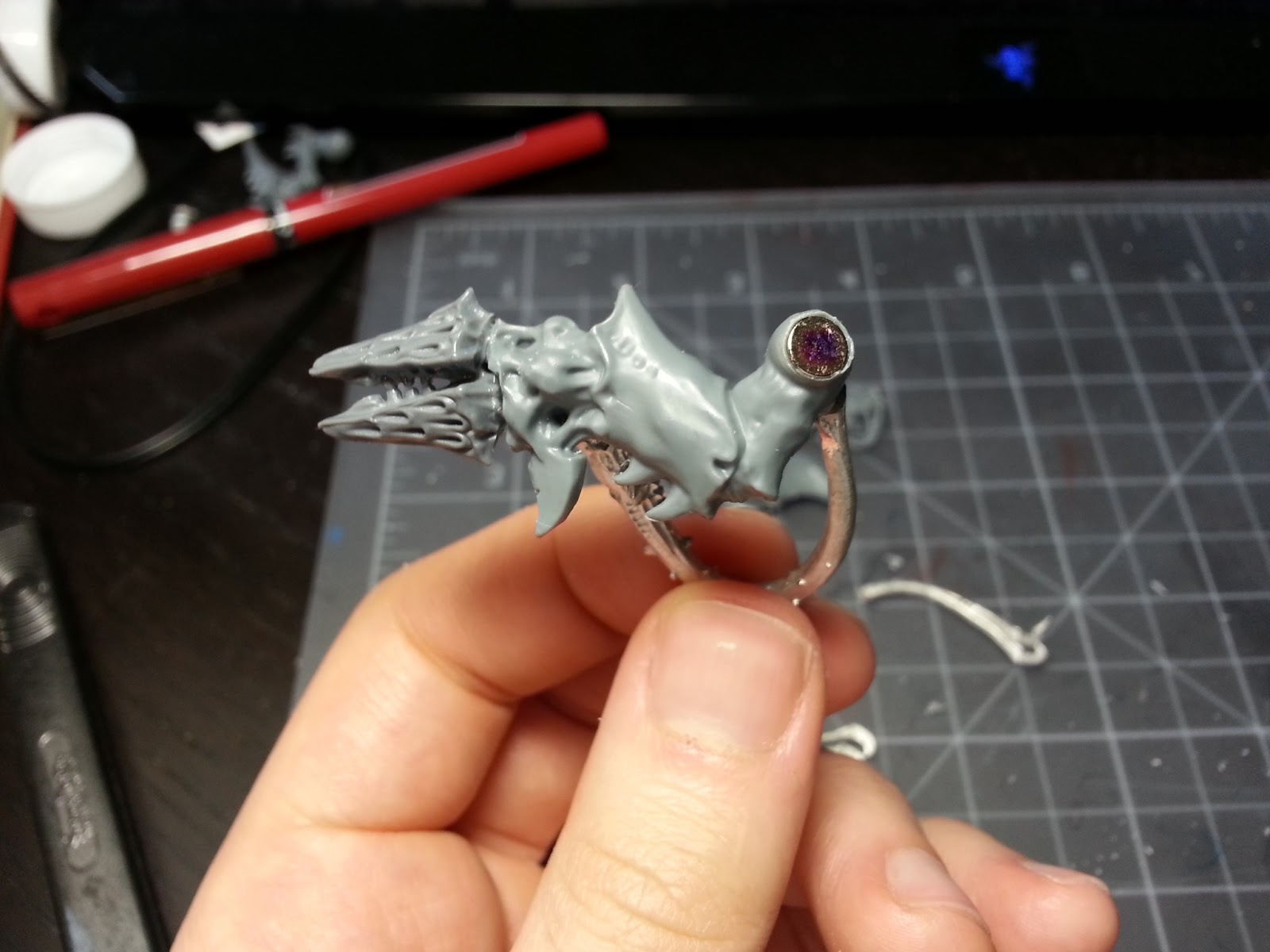 Facing The Grey Tide Twin Linked Dual Devourers For A Flying Hive Tyrant