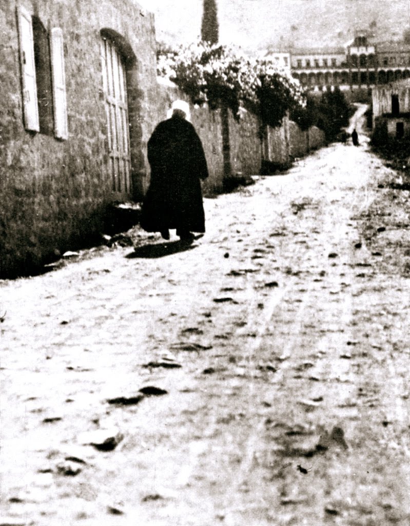 Notes from Baha'i History: ‘Abdu’l-Baha in the streets of Haifa