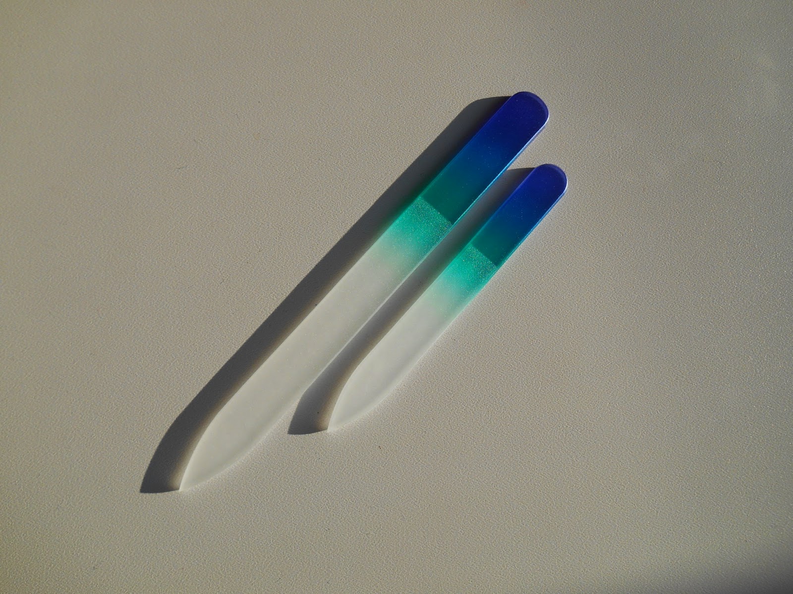 mela-e-cannella: Aveniro - Glass Files