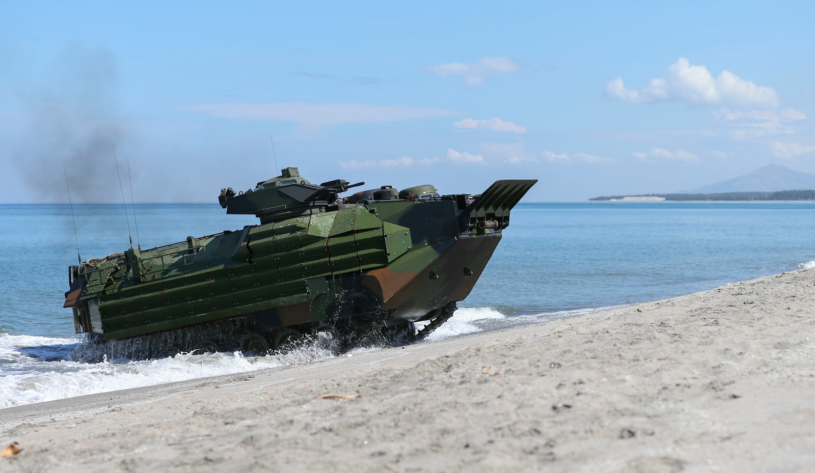 SNAFU!: Balikatan 2019: Assault Amphibious Vehicle (AAV)......pics by ... SNAFU!: Balikatan 2019: Assault Amphibious Vehicle (AAV)......pics by ...