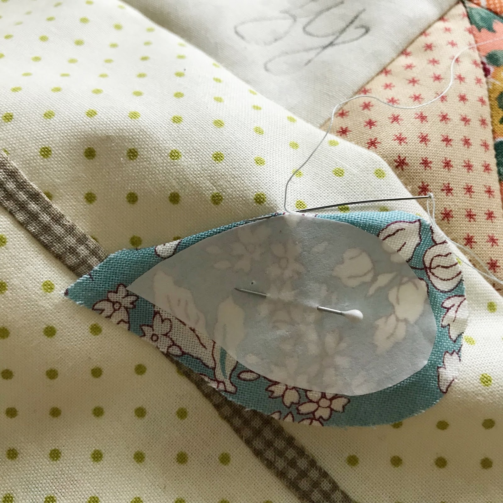 A little happy tutorial ~ Needle Turn Applique | A Little Happy Place