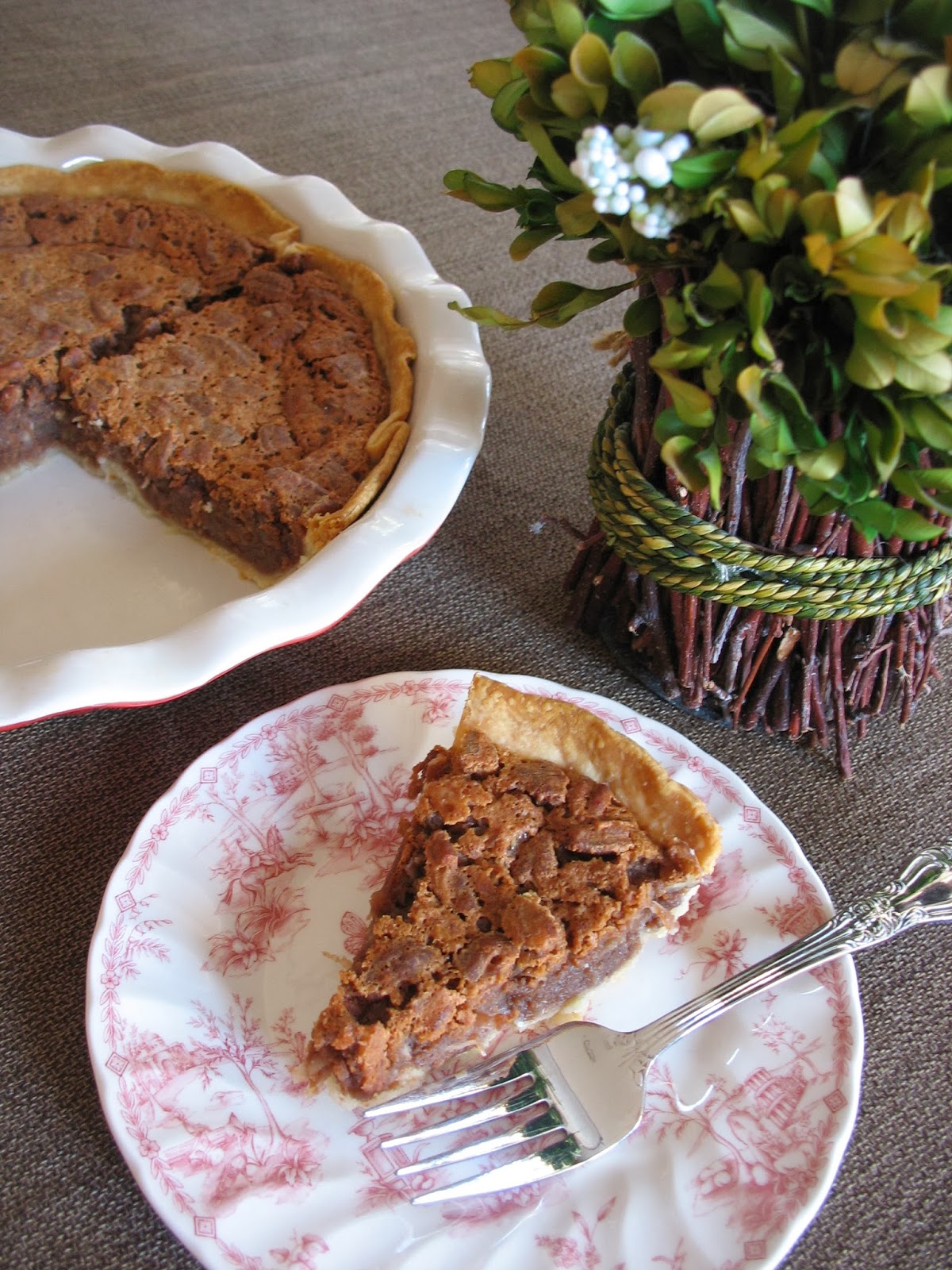 Estelle's: SWEET CHOCOLATE COCONUT PECAN PIE...ANOTHER MAINE HOUSE