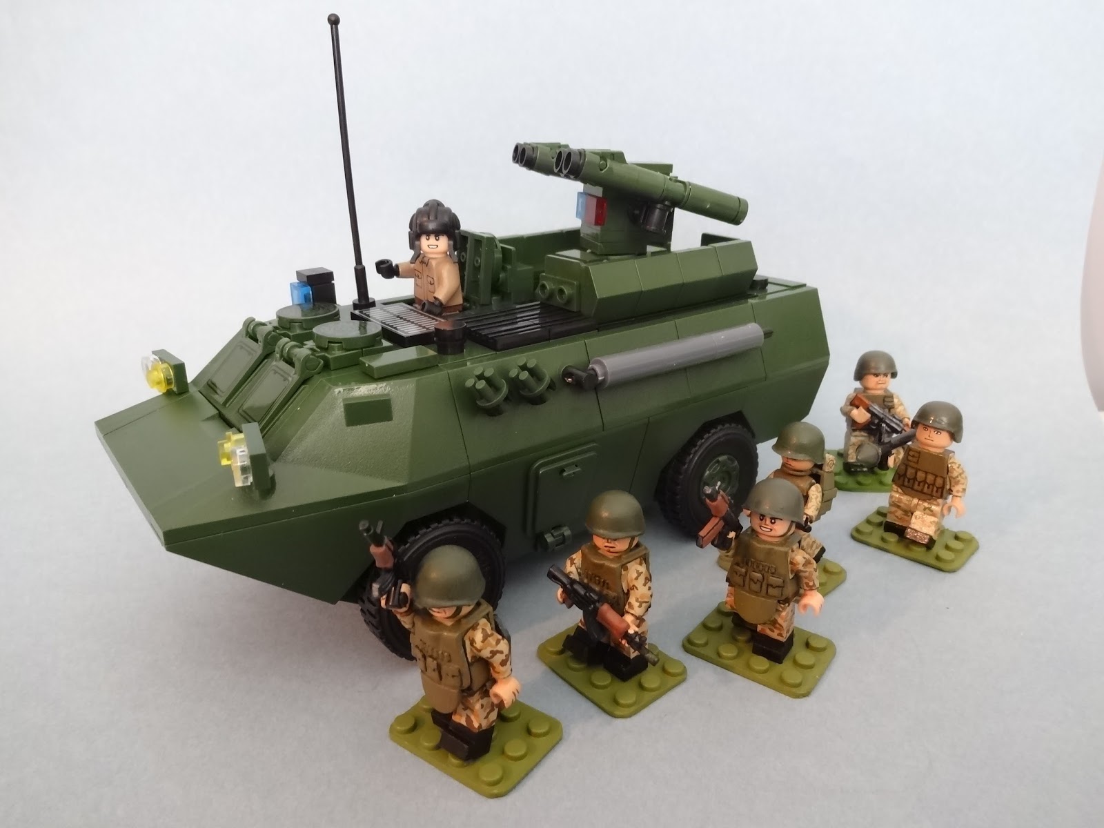 Castles of Tin: Confessions of a Lego Convert