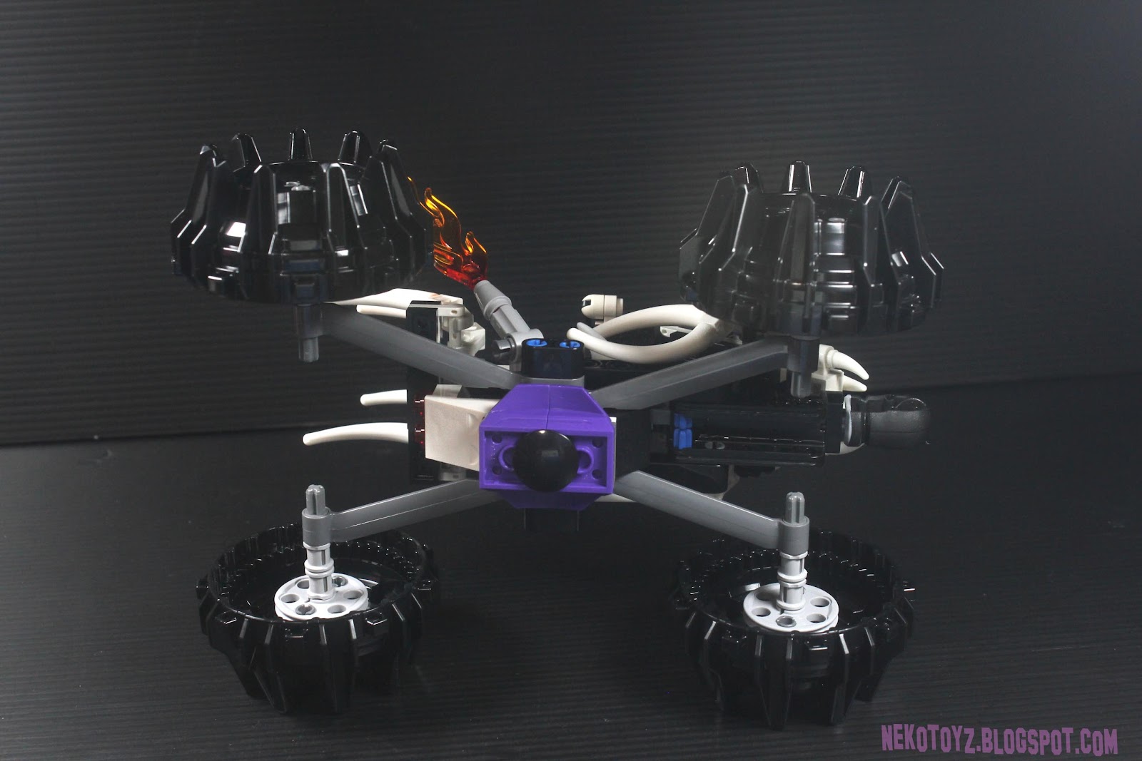 Neko Toyz: LEGO 2518 Ninjago Masters Of Spinjitsu: Nuckal's ATV Review