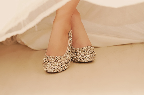 Beautifully Reckless: delicate embellished beige shoes