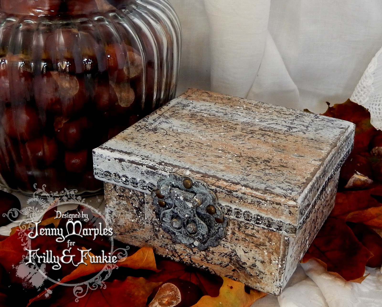 TFJB Inspiration Ave: Saturday Step by Step - Old Ledger Box