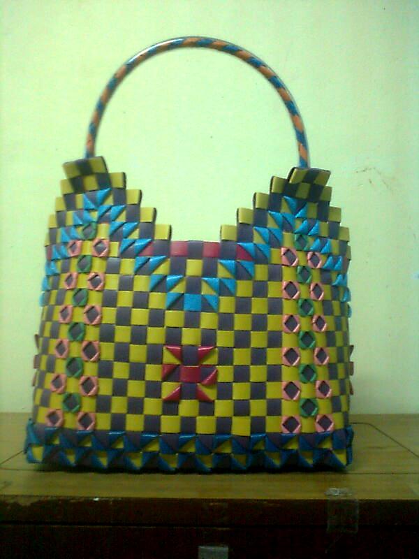 ::ANYAMAN BAKUL DAN KRAFTANGAN MANIK:: (^__^)::