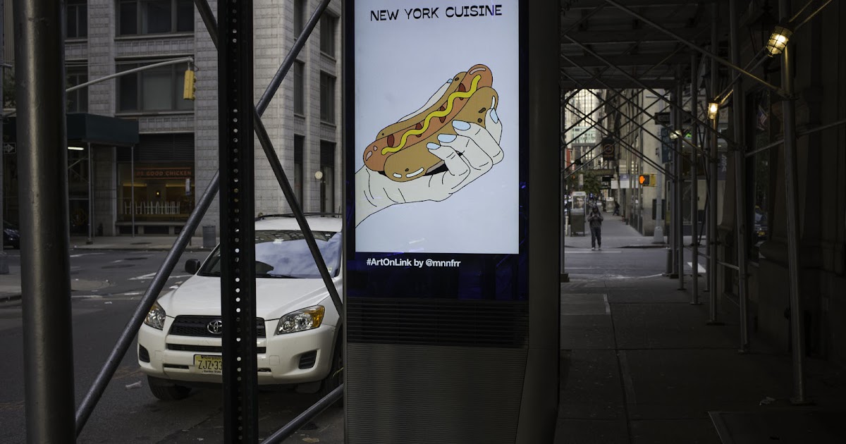 Working Pictures: Ads Under the Construction Scaffolding