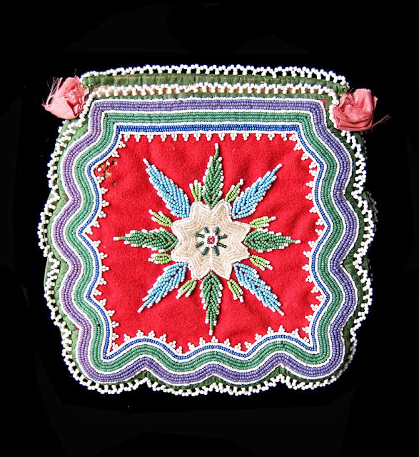 Historic Iroquois and Wabanaki Beadwork: A Mid-19th Century Tonawanda ...