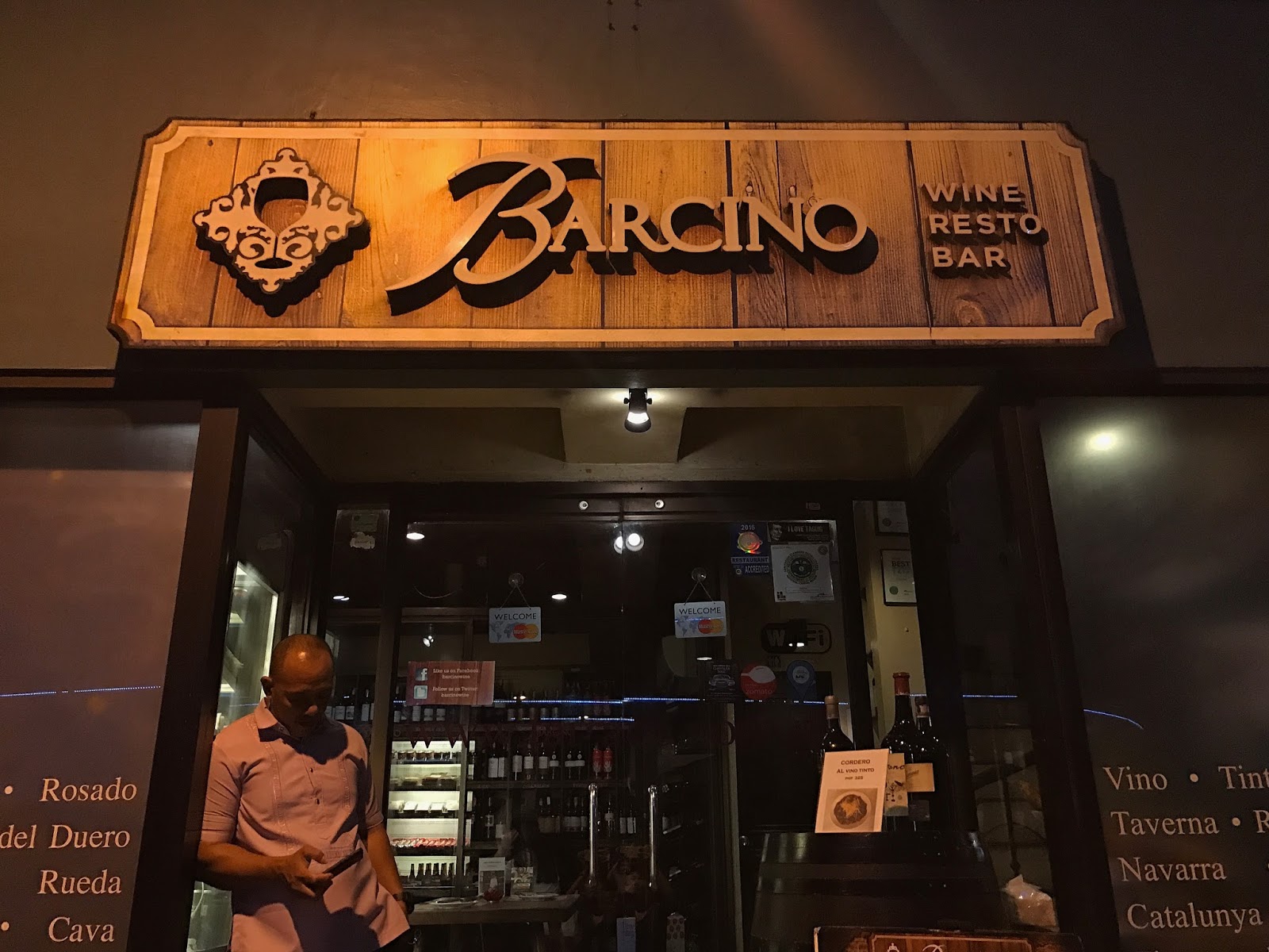 What Mary Loves: Restaurant Love: Barcino Wine Resto Bar