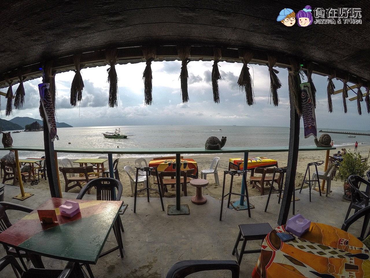 【槟城酒吧】Frandy Beach Bar | Batu Ferringhi |食在好玩 - 美食旅游部落格 Food & Travel Blog