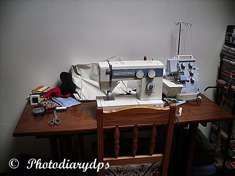 PhotoDiary: 19/03/2017 Horrible weather, sewing all day, so a few more ...