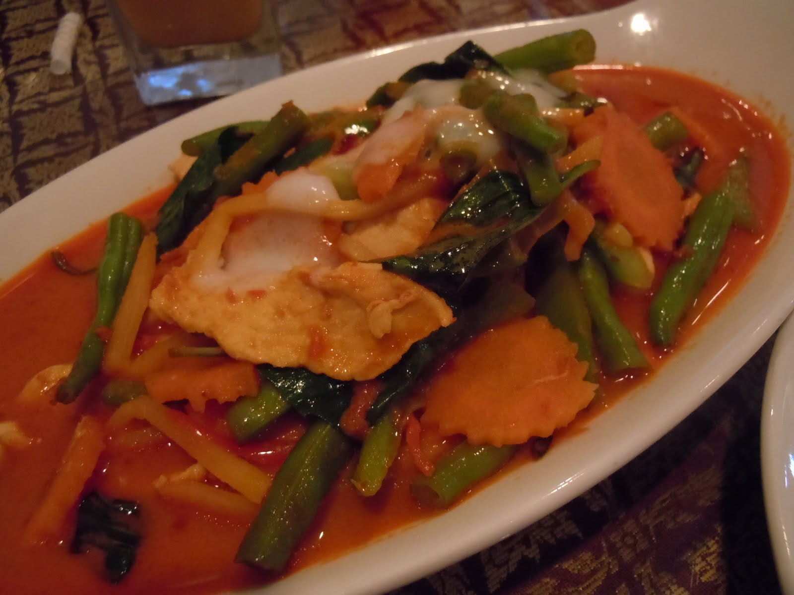 The Chicken Scoop: Local Eats: Rama Thai
