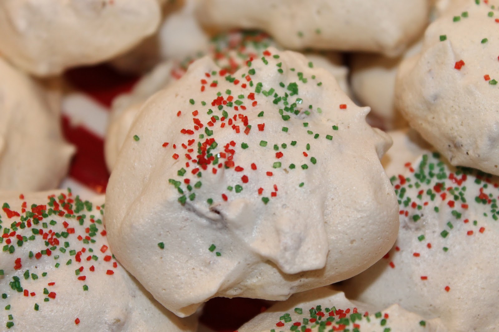 Mélange: Ma's Styrofoam Cookies