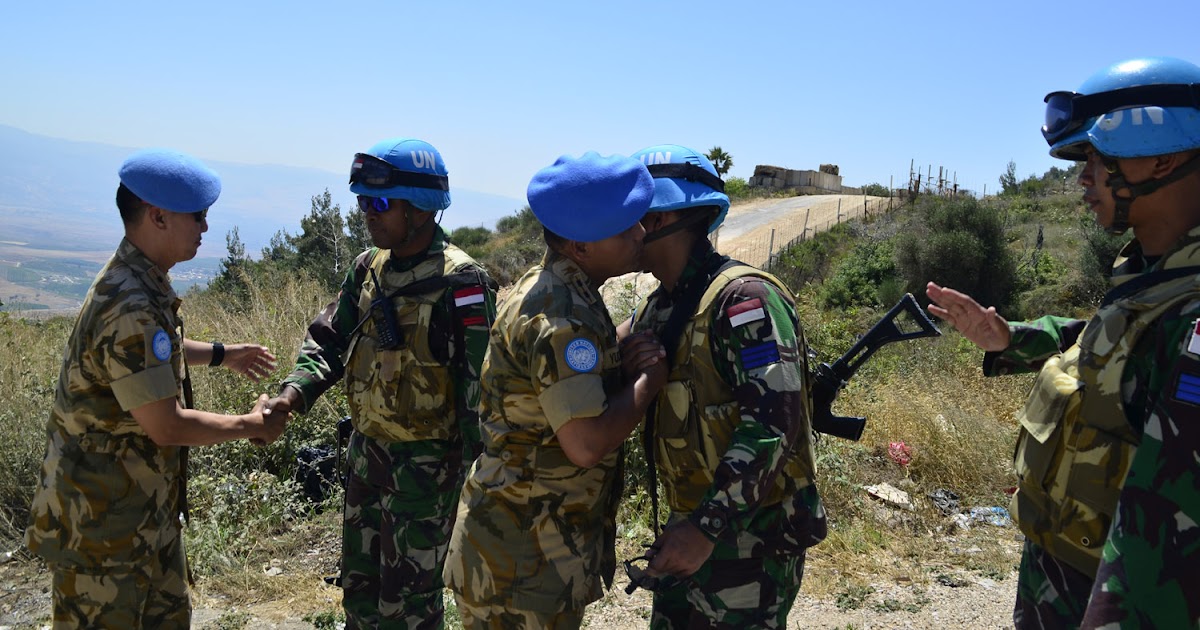 Silaturahmi Dengan Prajurit di Perbatasan Blue Line Israel dan Lebanon ...